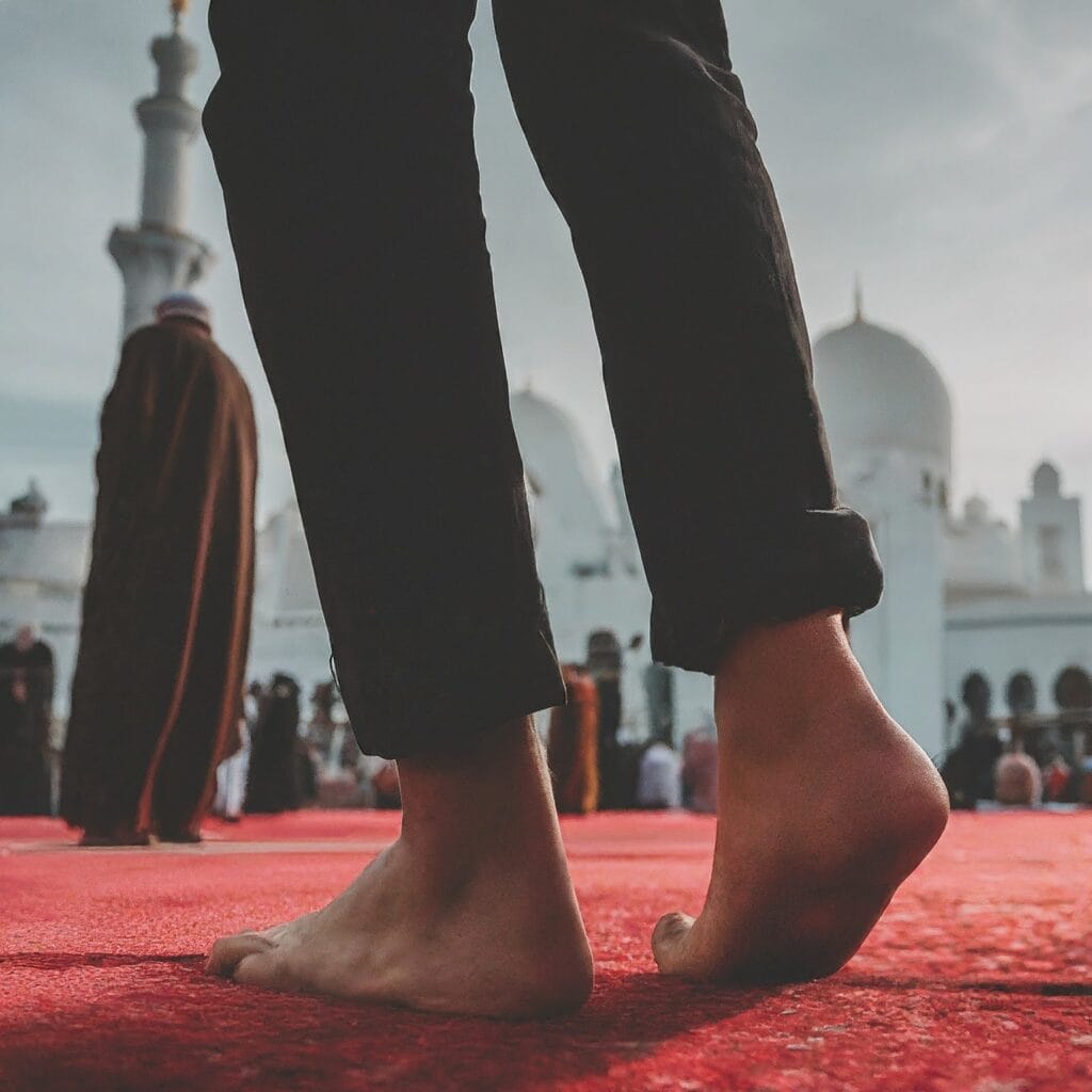 Cultural Etiquette: Do’s and Don’ts in Arabic-Speaking Countries ...